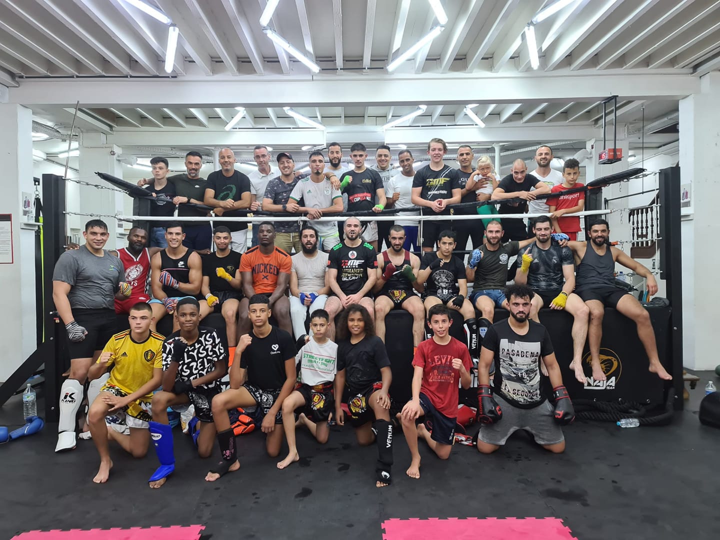 Découvrez notre salle de sports - Bruxelles - Naja Team